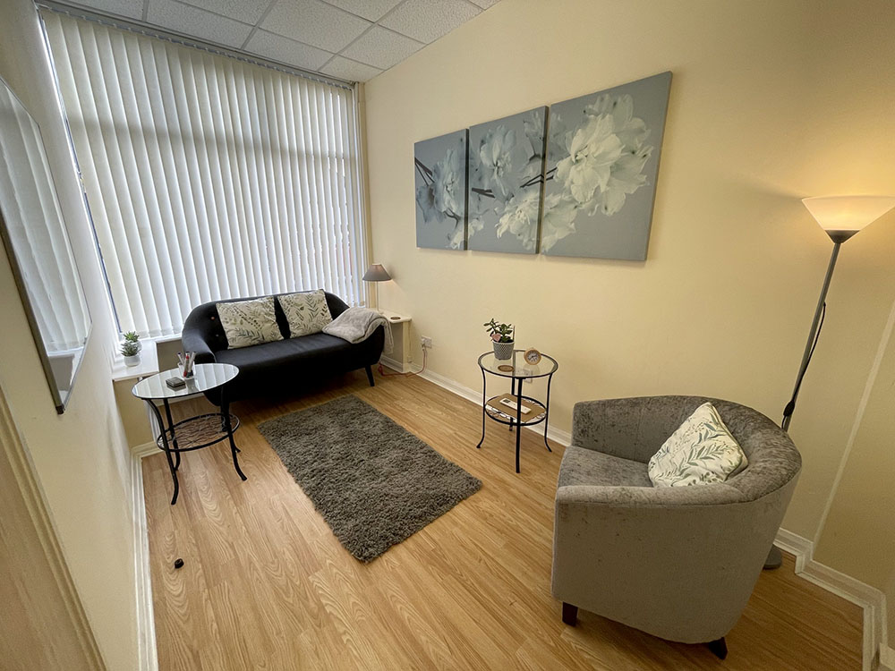 Room 7 | Bright Therapy Room with Whiteboard in Buckhurst HIll